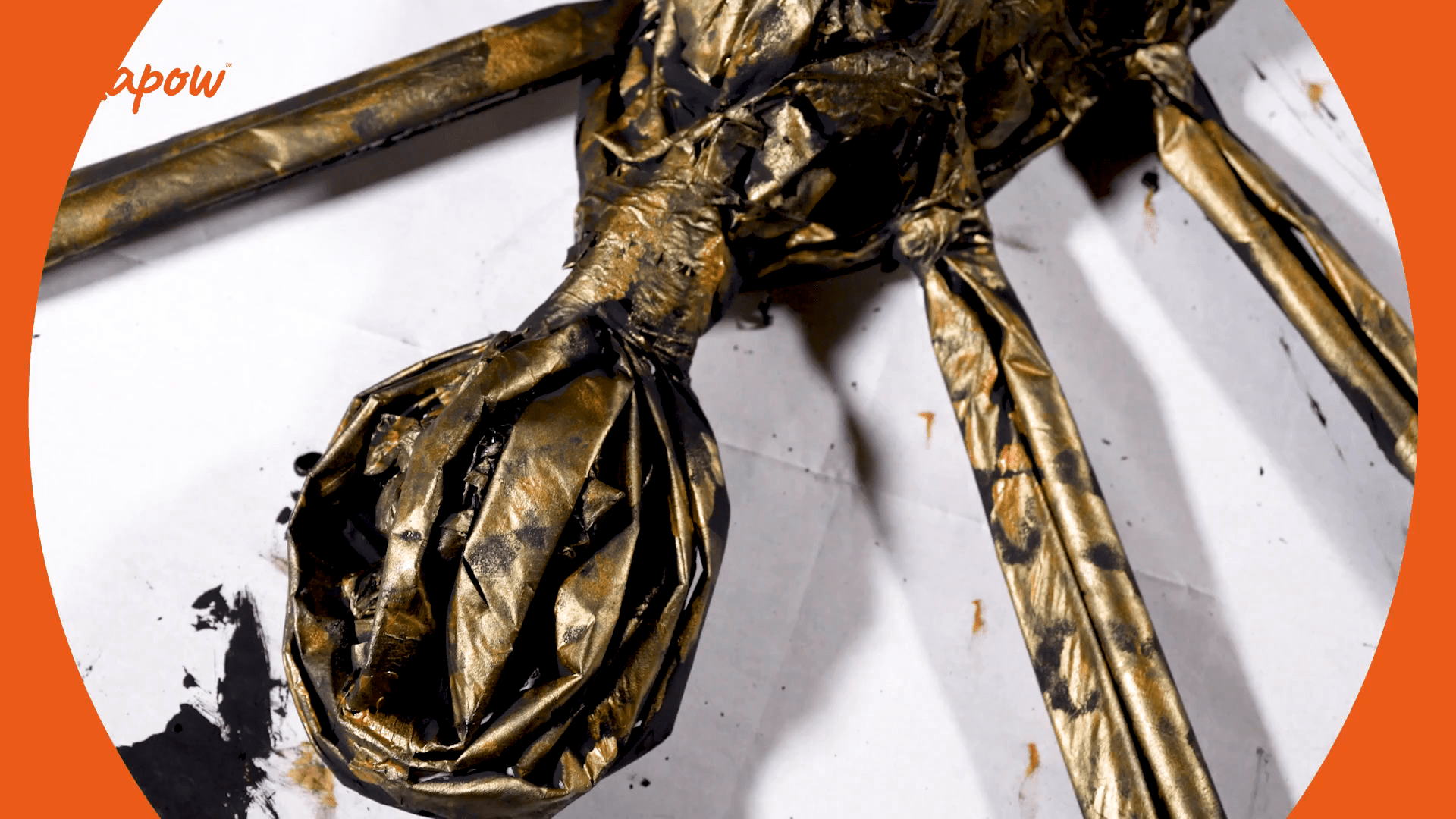 Learner video: Giant spider model part 2 - Kapow International